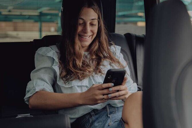 Luxury Private Airport Transfers-Waikiki Honolulu up to 6 Seats - What to Expect When Booking a Luxury Private Airport Transfer in Honolulu