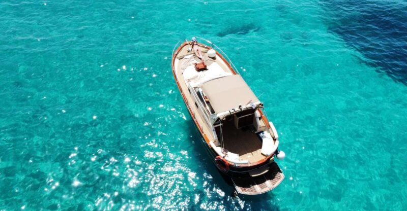 Luxury Private Boat Tour to Elaphiti Islands (4 hours) - The Experience in Detail