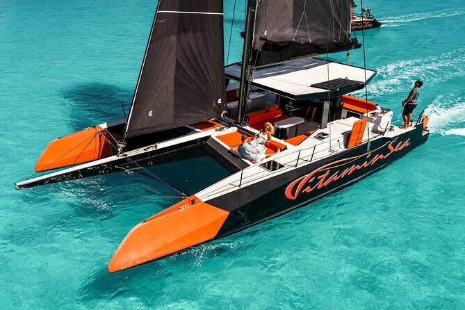 LUXURY Private Catamaran : Full-Day Sail & Polynesian Motu Lunch - Polynesian Motu Lunch and Relaxation