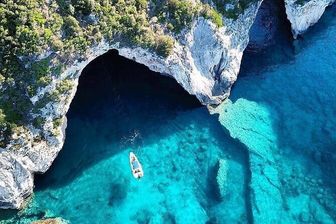 Luxury Private Cruise to Paxos, Antipaxos & Blue Caves with Lunch - An Overview of the Experience