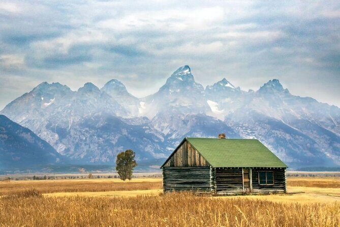 Luxury Private Grand Teton National Park Full-Day Tour - A Detailed Look at the Luxury Private Grand Teton National Park Full-Day Tour