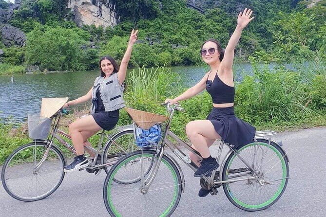 Luxury Private Ninh Binh Day Trip: Trang An, Bich Dong, Mua Caves - The Journey Begins: From Hanoi to Ninh Binh