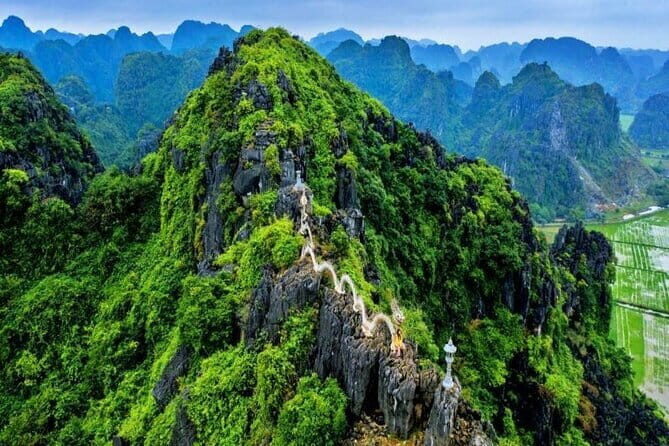 Luxury Private Tour Hoa Lu - Tam Coc - Mua Cave - Limousine van - Introduction