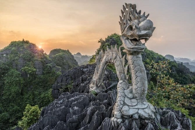 Luxury Private Tour Hoa Lu - Tam Coc - Mua Cave - Limousine van - FAQ