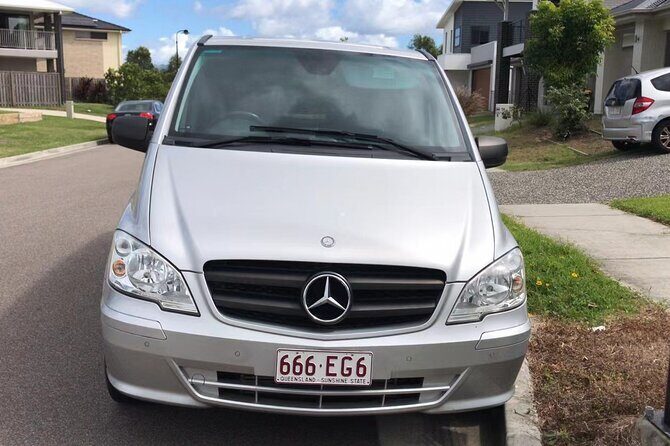 Luxury Private Transfer between Gold Coast Airport and Gold Coast city (1-7pax) - Travel Time and Pricing