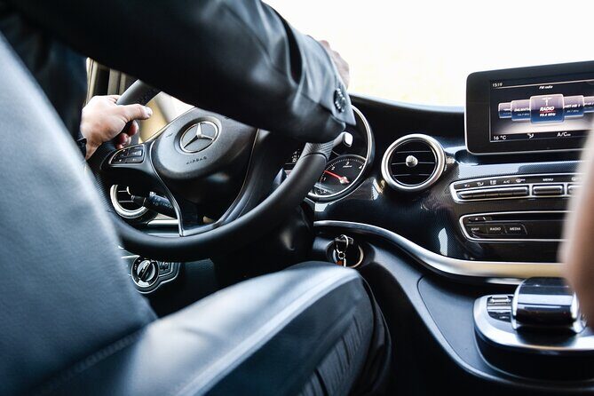 Luxury Private Transfer from Dubrovnik Airport to Orasac or Zaton - What to Expect from This Transfer Service