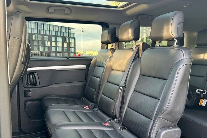 Luxury Private Transfer from Keflavik Airport to Reykjavik - FAQ