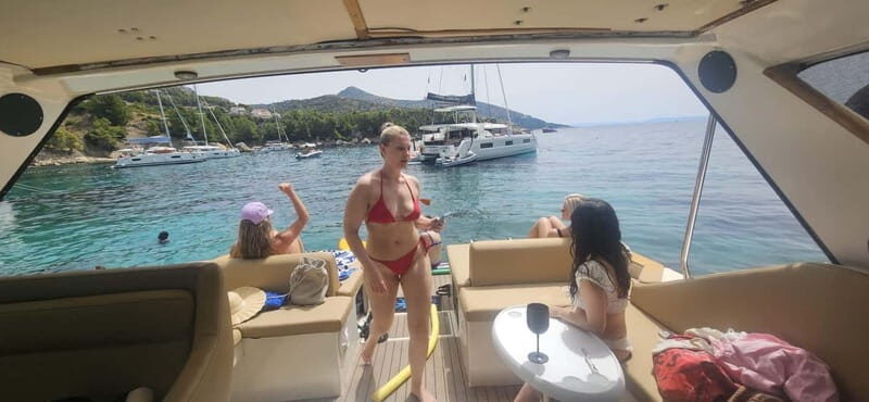 Luxury Private Yacht Tour with Exclusive Comfort & Extras - A Deep Dive into the Experience
