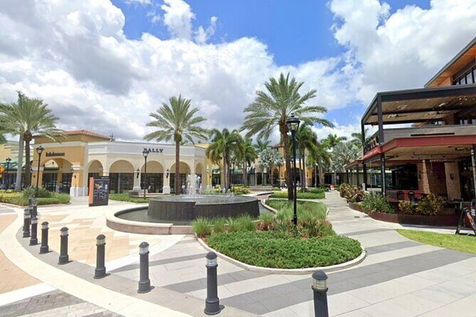 Luxury Roundtrip Transfer to Sawgrass Mall from Miami Hotel - Who Would Love This Experience?