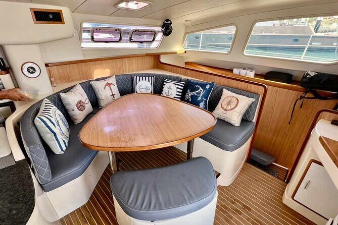 Luxury Sailing catamaran charter in Cabo San Lucas all inclusive - Food, Drink, and Service