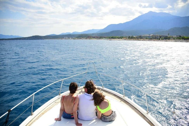 Luxury Shared Yacht Experience in Kemer (Small Group) - What Makes This Yacht Tour Stand Out