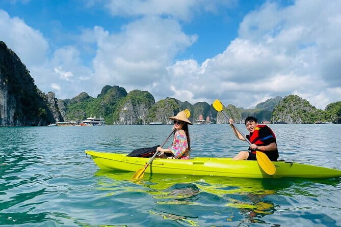 Luxury Sunset Tour: Kayak, Water Slides, Jacuzzi visit Lan Ha Bay - Who Should Book This?