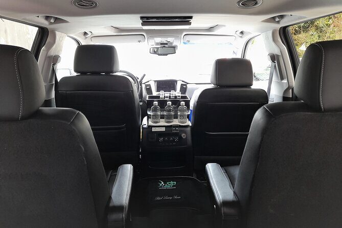 Luxury SUV arrivals from Cancun Airport one way - The Sum Up