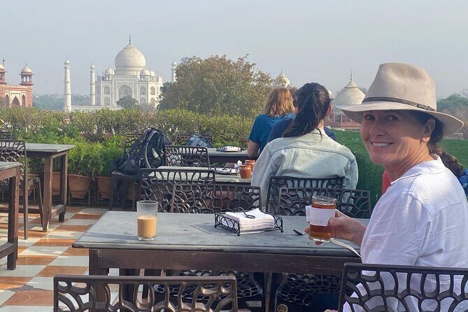 Luxury Taj Mahal by super fast train from Delhi all inclusive - FAQs