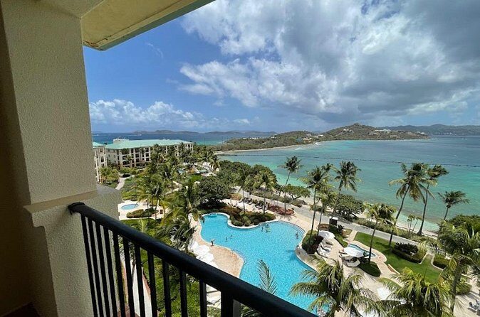 Luxury Transfer from St. Thomas Airport to Ritz Carlton - Arrival at the Ritz-Carlton