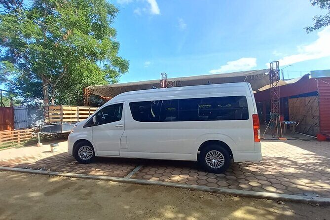 Luxury Transportation to and from Xoxocotlan Airport to Hotels - Practical Considerations and Tips