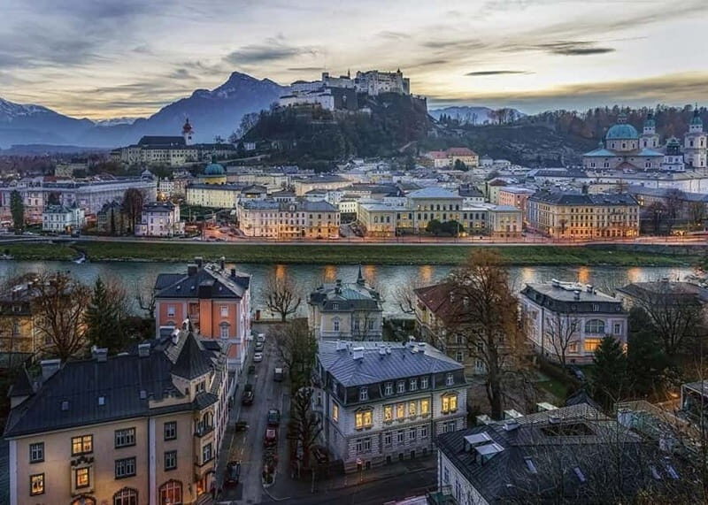 Luxury Van Tour: Salzburg, Hallstatt & More for Your Group - FAQ
