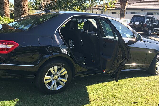 Luxury Vehicle Brisbane Airport to Brisbane Hotel Transfer - Authentic Feedback and Expectations