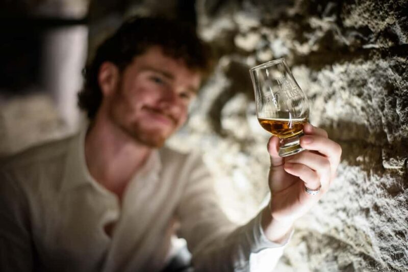 Luxury Whisky Tasting in Edinburgh's Underground Vaults - Introduction: A Unique Whisky Experience in Edinburghs Hidden Tunnels