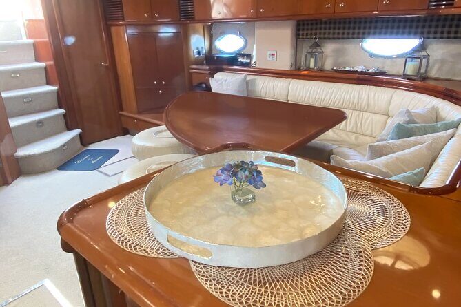 Luxury Yacht 65' Sunseeker 4 hours from Palm Beach - Who Should Consider This Experience?