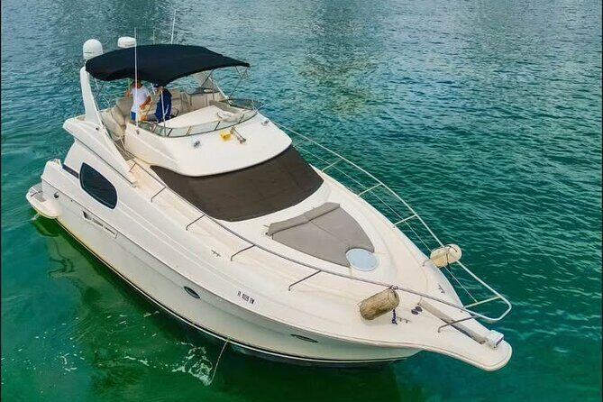Luxury Yacht Charter Experience in Miami - Who Should Consider This Experience?