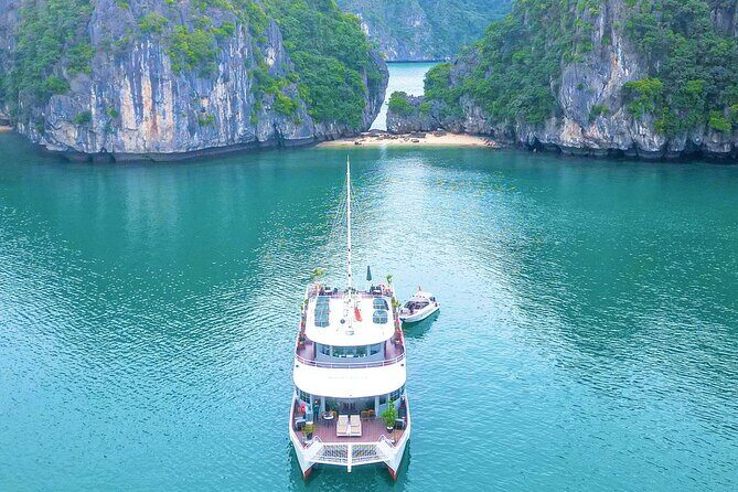 Luxury Yacht Day Trip Halong and Lan Ha Bay Catamaran - Key Points