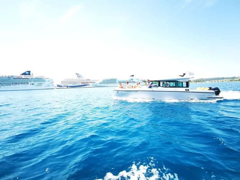 Luxury Yacht Experience Semi-Private North East - Who Will Love This Tour?