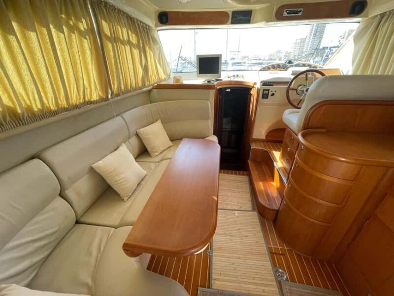 Luxury yacht in Fuengirola - A Closer Look at the Yacht Tour Experience