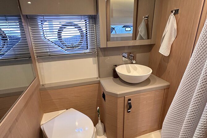 Luxury Yacht Rental in Miami Beneteau 52 for 6 People - Wrapping It Up: Is This Yacht Trip Right for You?