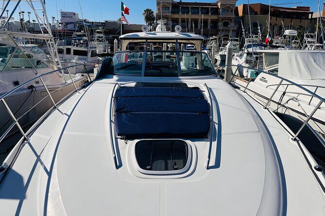 Luxury Yacht Tour in Los Cabos 45FT SeaRay Sundancer - Practical Tips