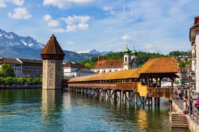 Luzern Discovery: Small Group City Walk with Lake Cruise - What’s the Experience Like?
