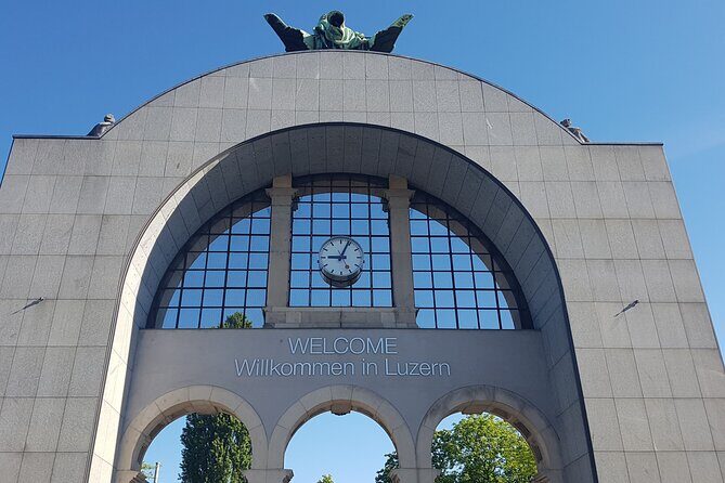 Luzern Elegance: Private City Walk and Panoramic Lake Cruise - Who Will Love It?