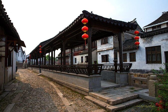 Luzhi Ancient Water Town Private Tour from Suzhou with Lunch - Why Choose This Tour?
