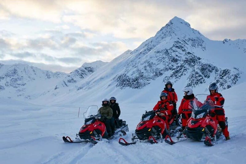 Lyngen Alps: Snowmobile Safari in the Arctic Wilderness - An Overview of the Snowmobile Adventure