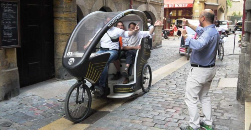 Lyon: 1 or 2-Hour Pedicab Tour - Key Points