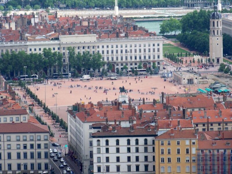 Lyon : Architecture Walking Tour ( Private or Group ) - An Extensive Look at the Lyon Architecture Walking Tour