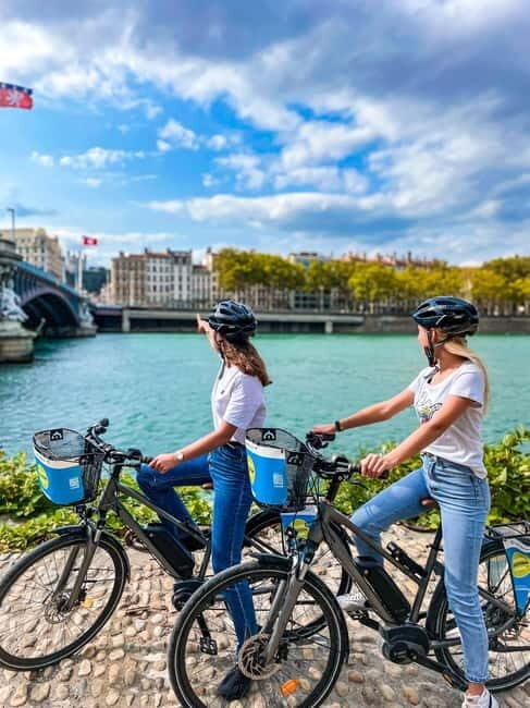 Lyon: Discovery of the Tête d'Or Park by bike - An In-Depth Look at the Bike Tour Experience