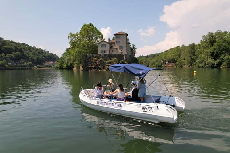 Lyon: from Confluence to Barbe Island by free license boat - FAQs