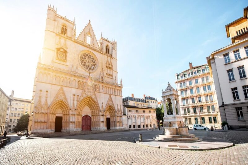 Lyon Old Town Highlights and History Private Walking Tour - FAQs