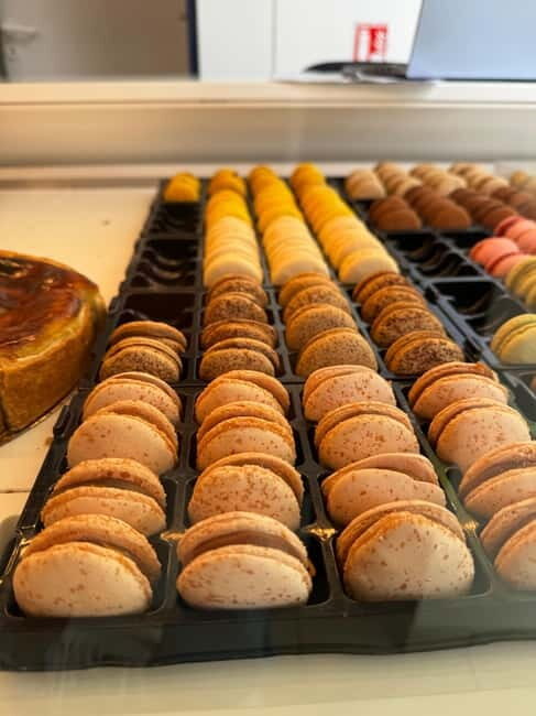 Lyon: Pastries and Chocolate Walking Food Tour - Key Points