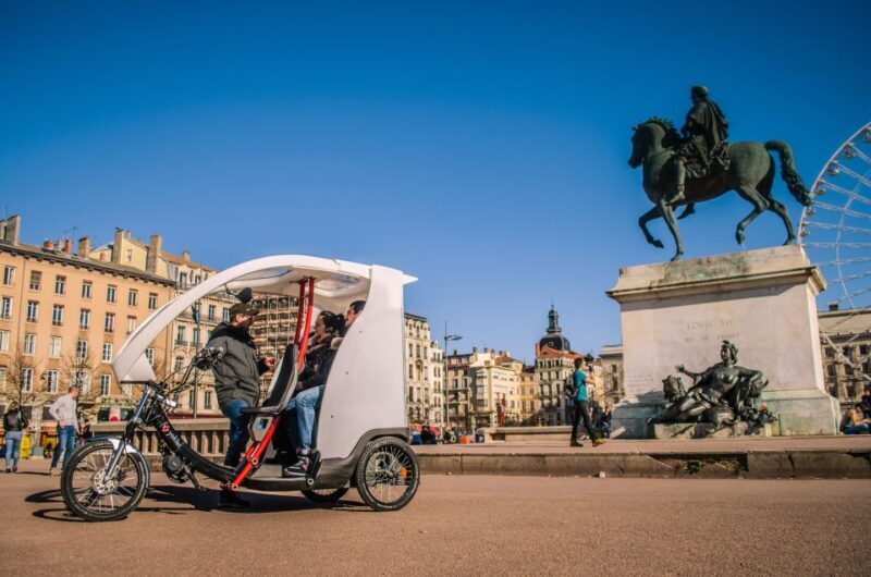 Lyon: Private Pedicab Tour of Top Landmarks & Hidden Gems - Who Should Consider This Tour?
