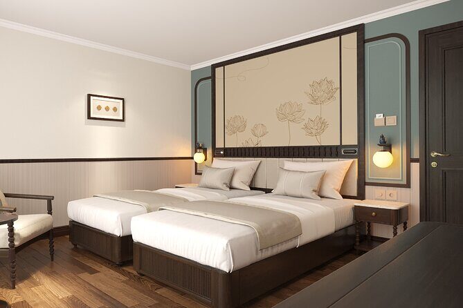 Lyra Cruise Halong Lan Ha Bay 2 Day 1 Night Trip - The Experience: What to Expect on the Lyra Cruise