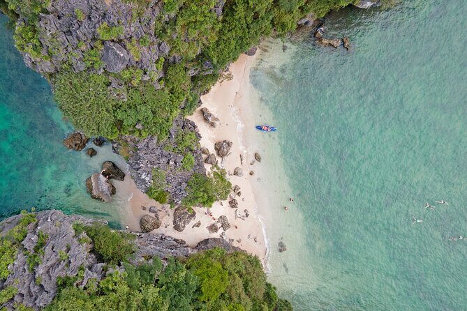 Lyra Cruise Halong Lan Ha Bay 2 Day 1 Night Trip - Who Will Love This Cruise?