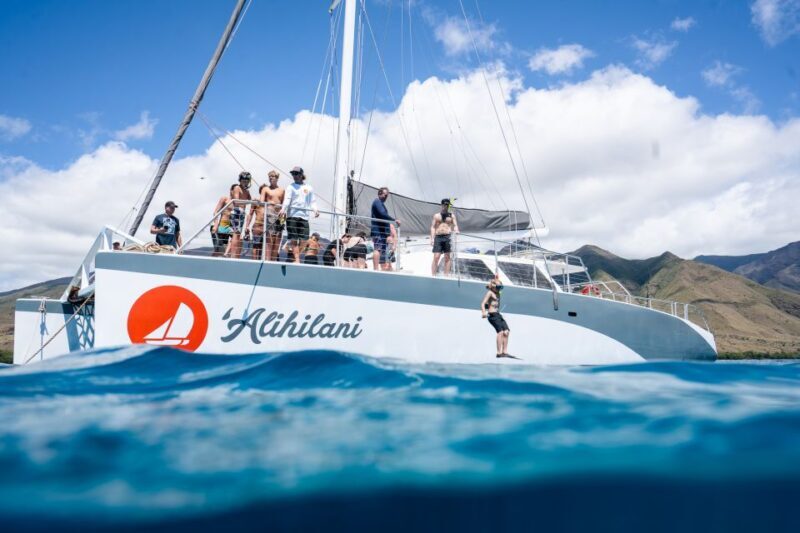 Maalaea: West Maui Snorkeling & Sailing Day Trip with Lunch - Food, Drinks & Onboard Comfort