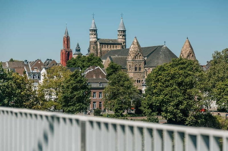Maastricht: Highlights Tour with a local Guide - What’s Included and What’s Not
