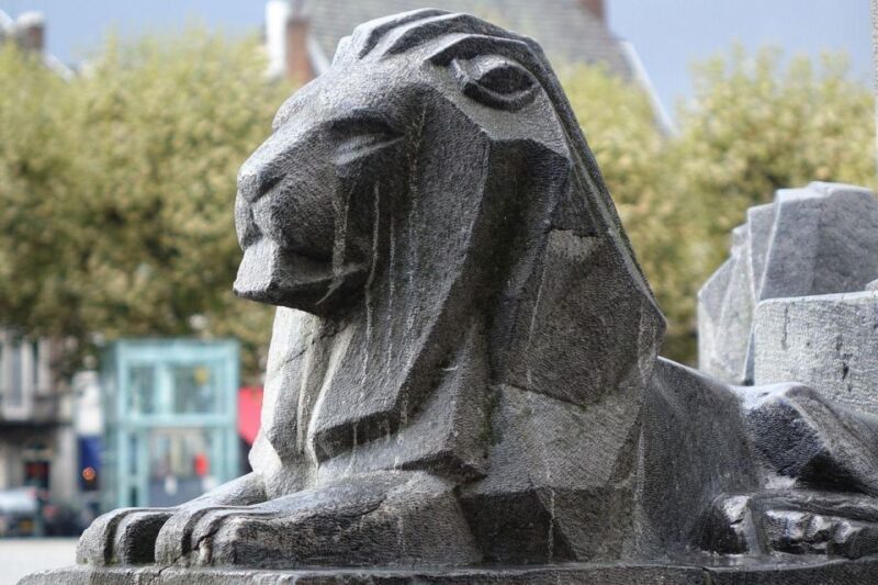 Maastricht Private Walking Tour - Exploring Maastricht’s Medieval and Modern Heritage