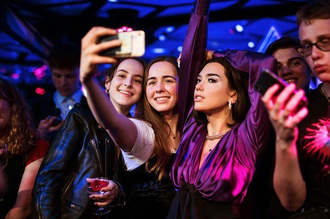 Madame Tussauds Amsterdam & 1-Hour Canal Cruise - FAQ