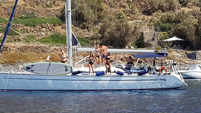 Maddalena Archipelago: Full-Day Sailboat Tour with Lunch - Who is this tour ideal for?