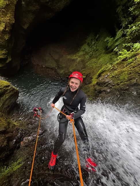 Madeira: Intermediate Canyoning Tour - Itinerary Breakdown