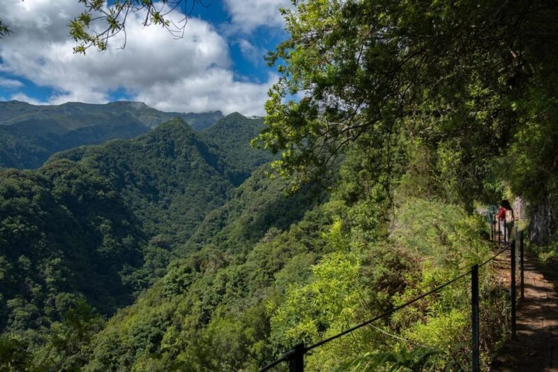 MADEIRA ISLAND WALK - HIDDEN CORNERS KINGS LEVADA - Key Points